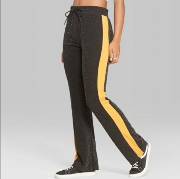 wild fable | Pants & Jumpsuits | Wild Fable Track Pants Womens Small ...